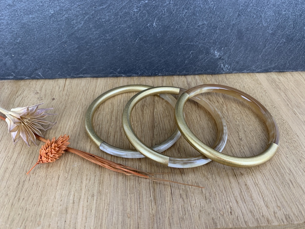 Jonc - Blanc & Doré - Small - Corne de buffle & laque - Soyang | Big ...